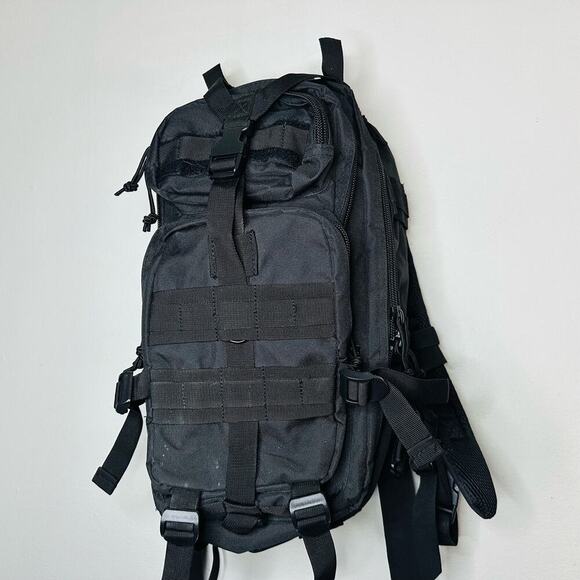 WFS | Bags | Wfs World Famous Sports Black Tactical Transport Zipup ...